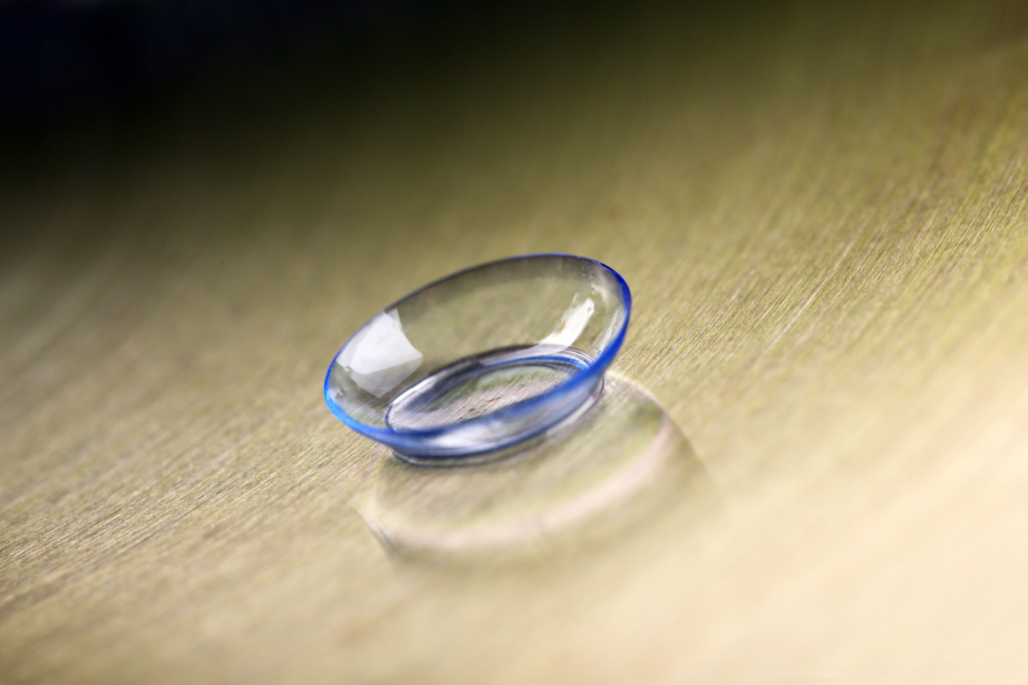 Monofocal Lens vs Multifocal Lens: Key Differences & Benefits
